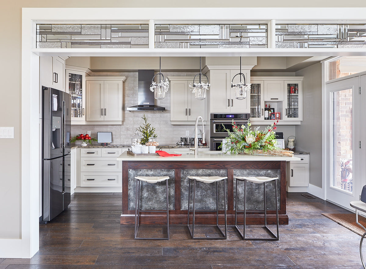 Contemporary Doors and Transoms – Kara’s Glass